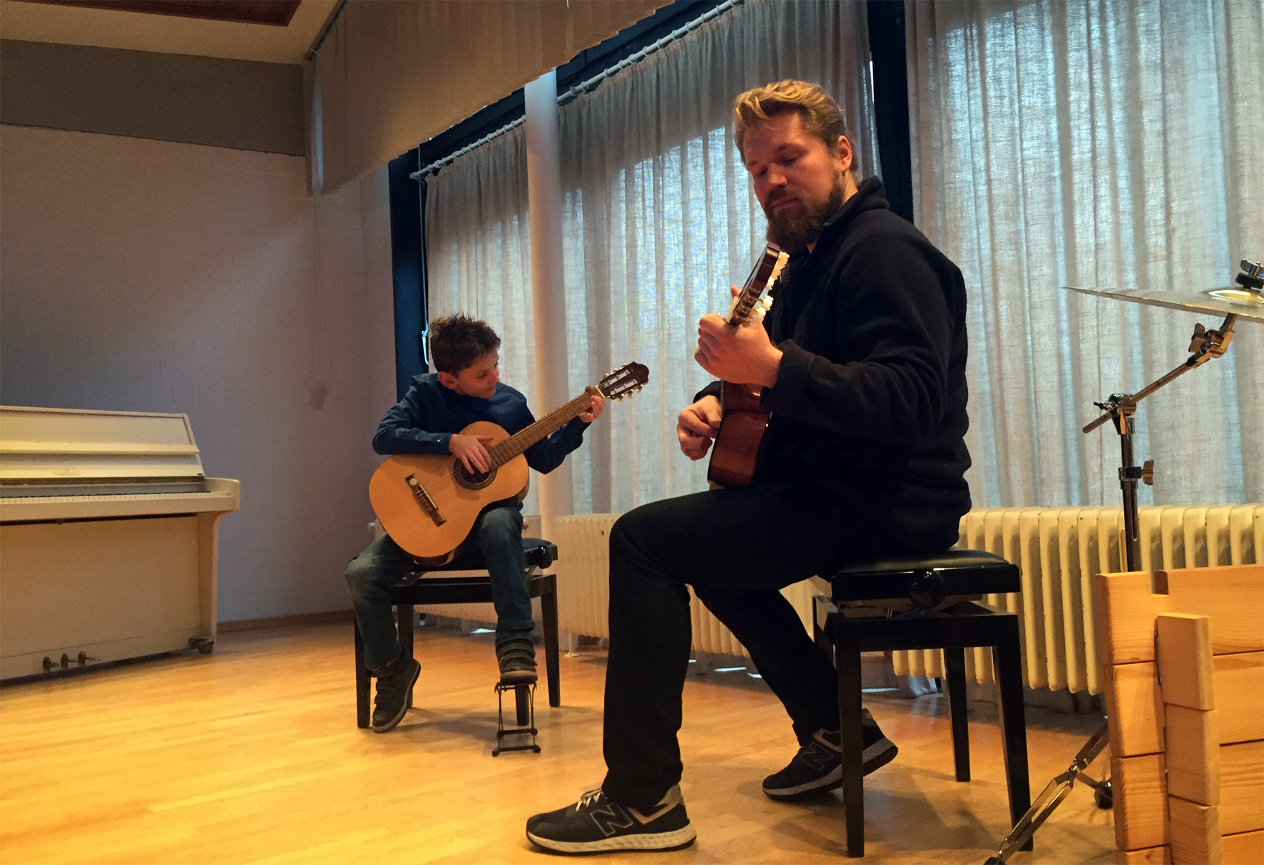 Gitarrenunterricht für Kinder - GlasHaus Musikschule Detmold